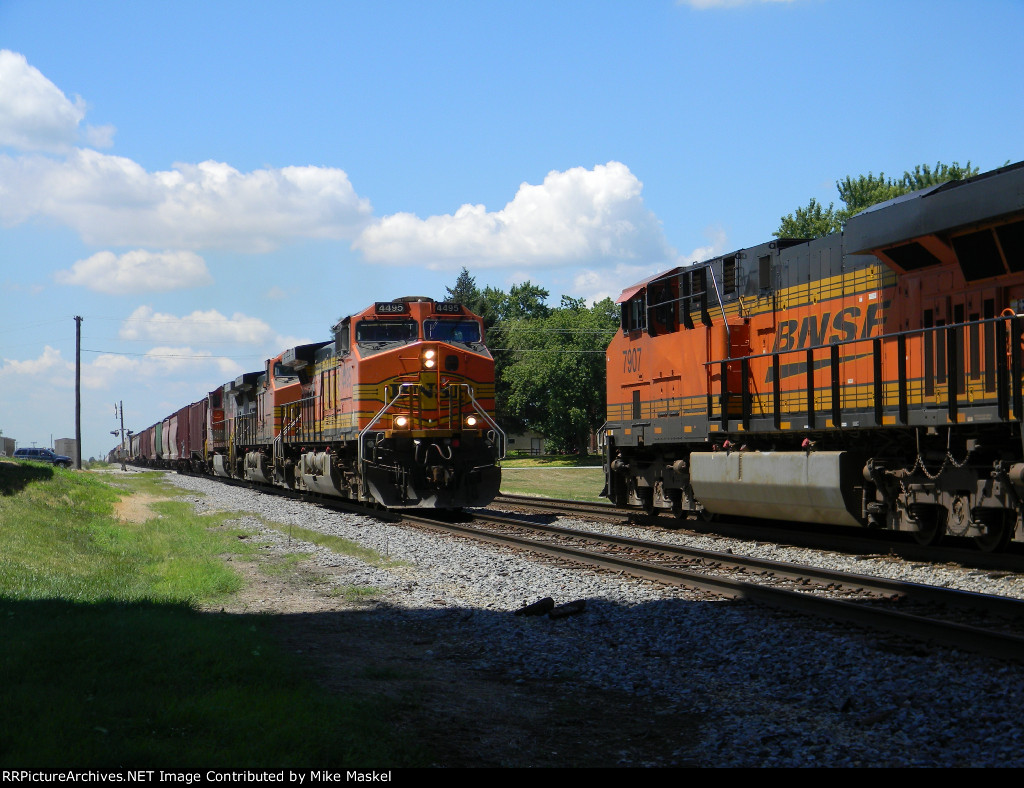 BNSF 7907